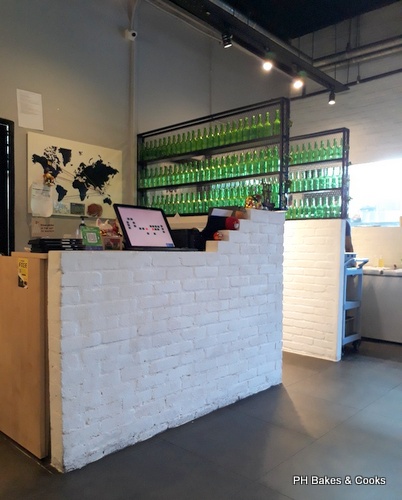 PH Bakes and Cooks!: Eatomo@Publika