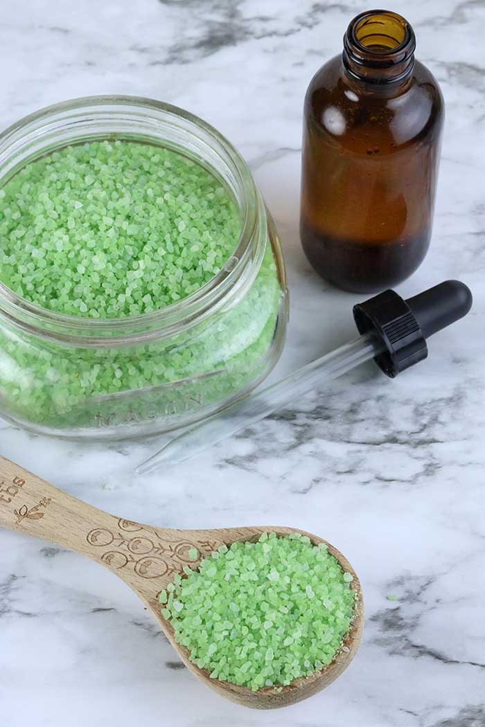 Sore Muscle Bath Salt Recipe - Everything Pretty