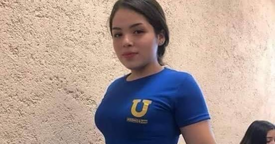 Pack de rica adolescente (fotos + videos)