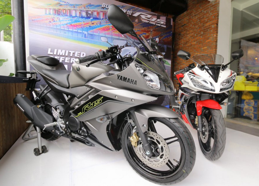 Yamaha Luncurkan YZF-R15 Terbaru 2016