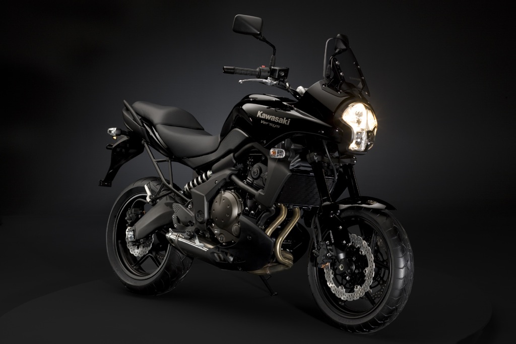 Kawasaki Versys looks good naked! : r/motorcycles