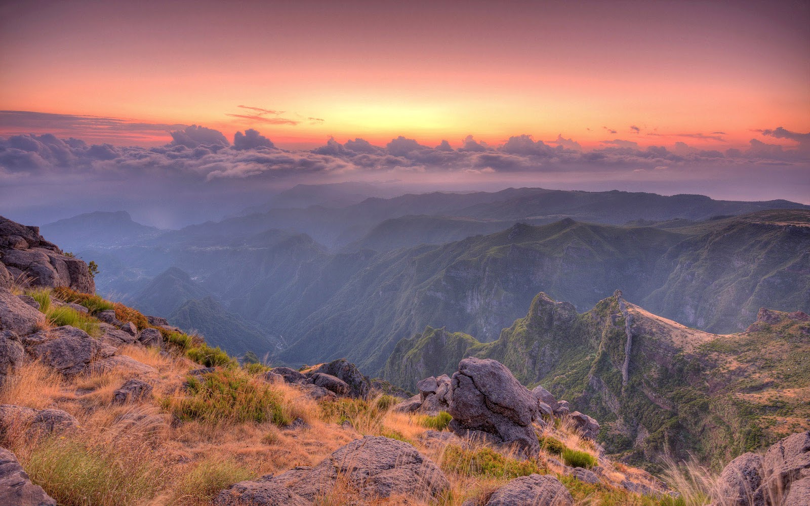 Wallpaper Pegunungan dan Lembah 4 - Kumpulan Wallpaper Gratis, Lucu dan ...