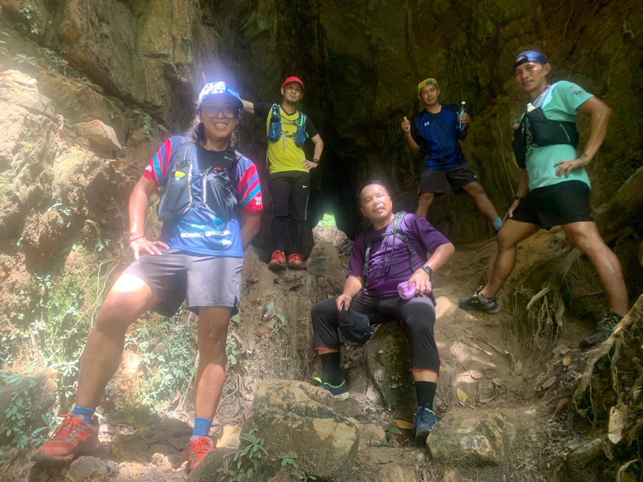 Noh Taib: Bukit Dadap Fulltrek Hiking