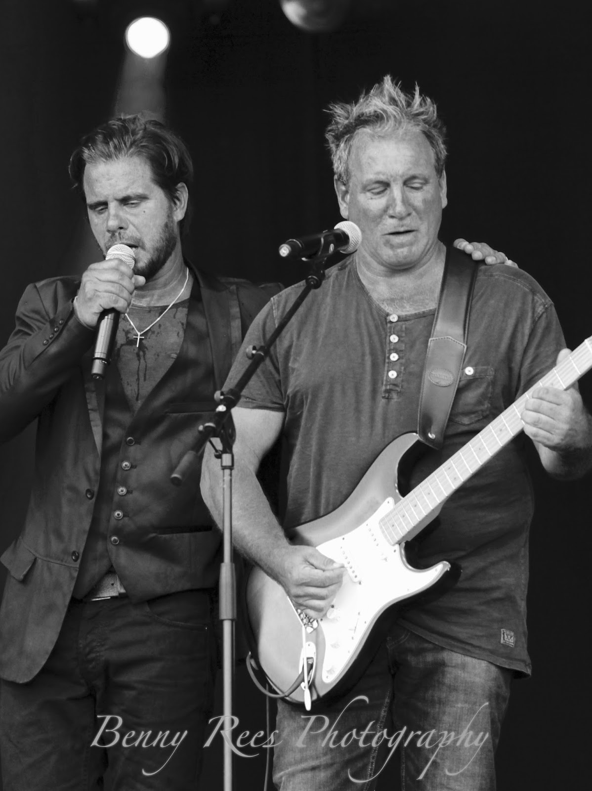 Benny Rees Music Media Music Promotions Showbizz and Woodstock Style ...