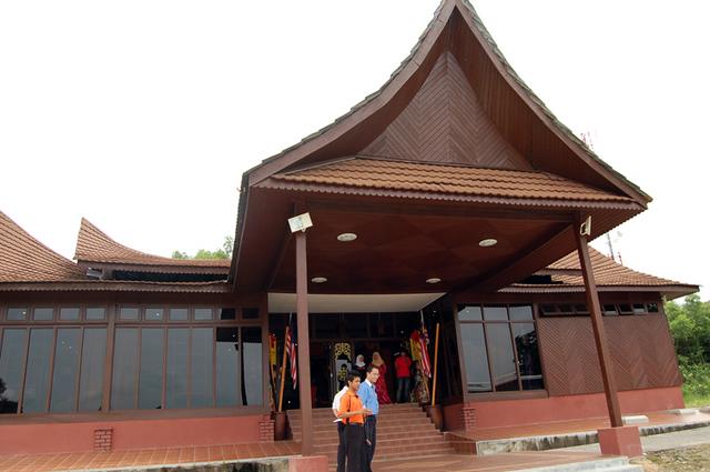 Interesting Places In Malaysia: Rembau Crystal|Interesting Places In ...