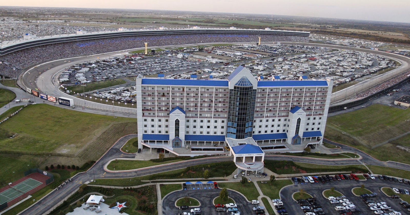 Behind the Wall: 2014 Texas Motor Speedway Entry List