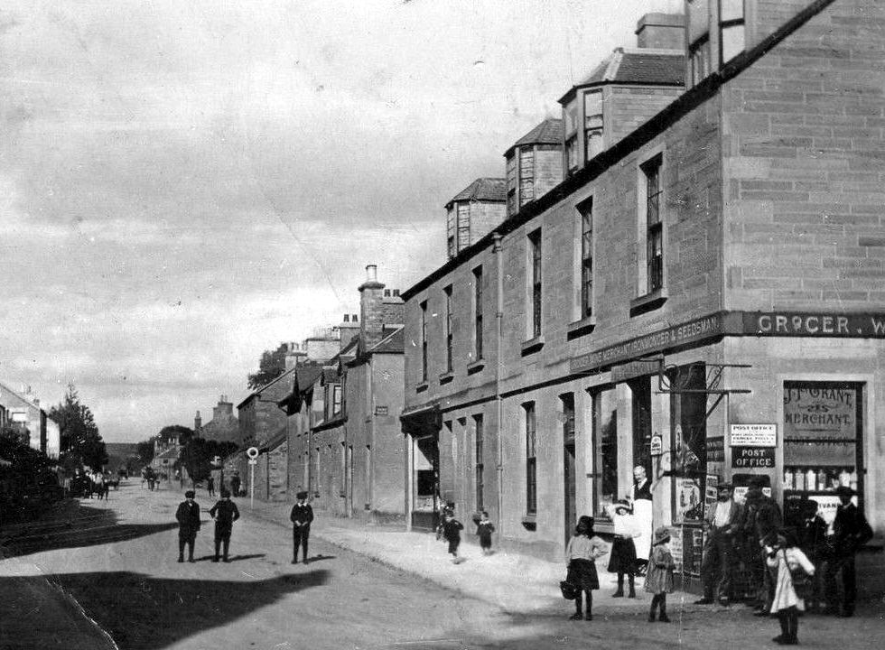 Tour Scotland: Old Photograph High Street Rattray Blairgowrie ...