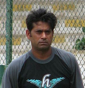 Cricket Players Biography: Aqib Javed