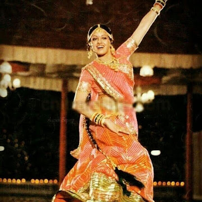 Sridevi: Top Ten Looks of Sridevi in Chandni - that were NOT in white!