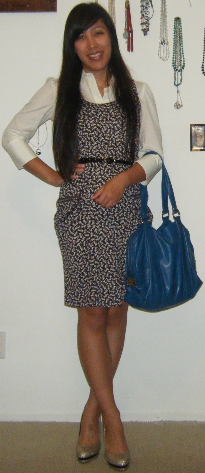 One-Dollar Wonders: work outfits: polyester dresses and a home-dyed handbag