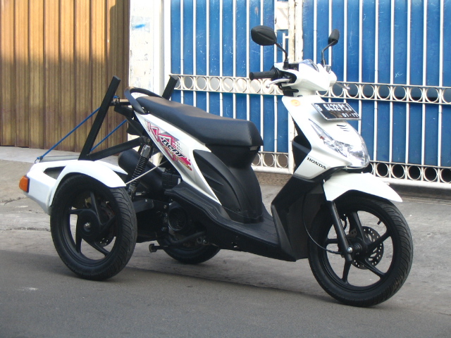 Doctor Matic Klinik Spesialis Motor Matic: Beat Roda Tiga MINIMALIS