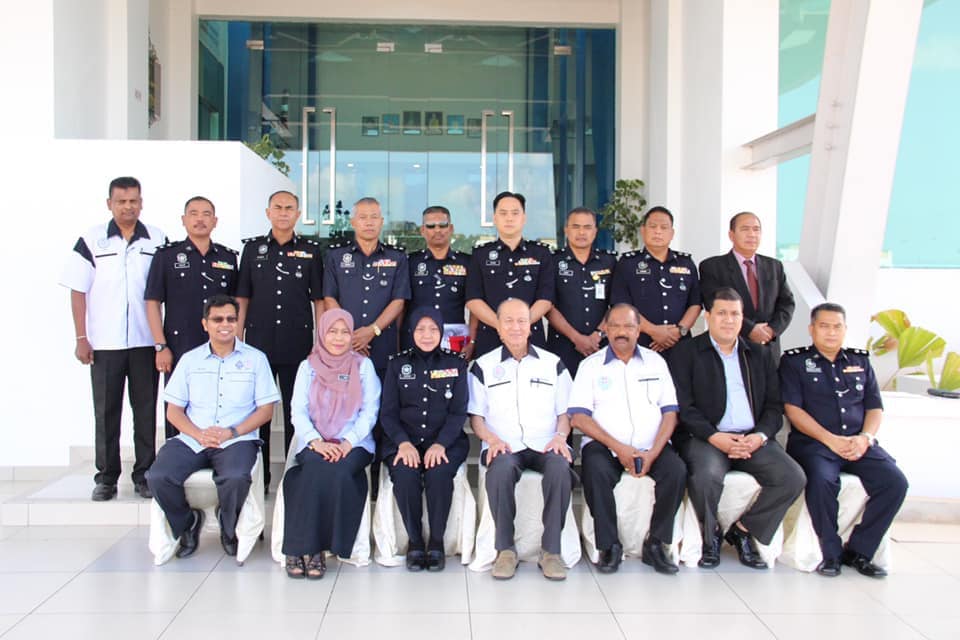 KUNJUNGAN HORMAT IPK PERLIS