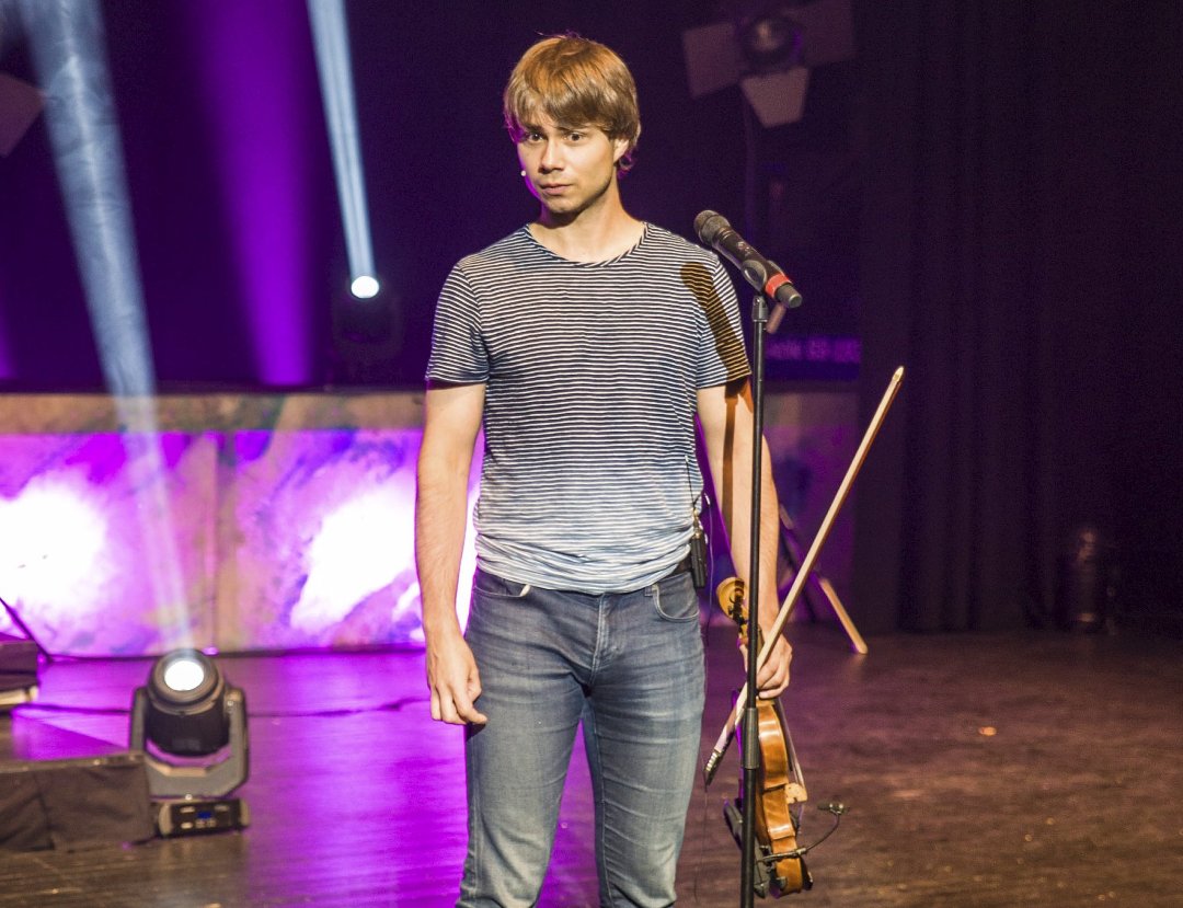 Alexander Rybak Fan Hungary 5: Alexander Rybak celebrated 10-year ...