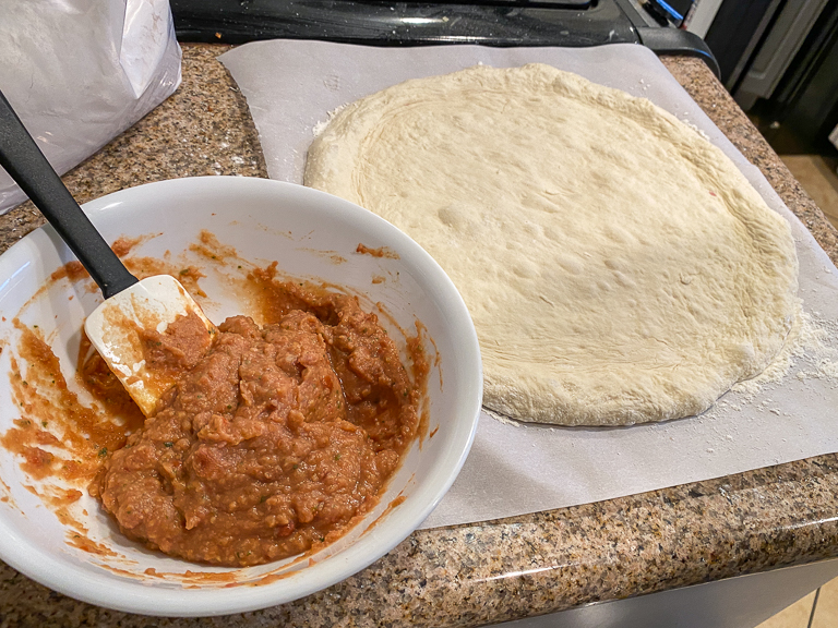 Tales of the Flowers: Pizza at Home - Mexican Taco inspired Pizza