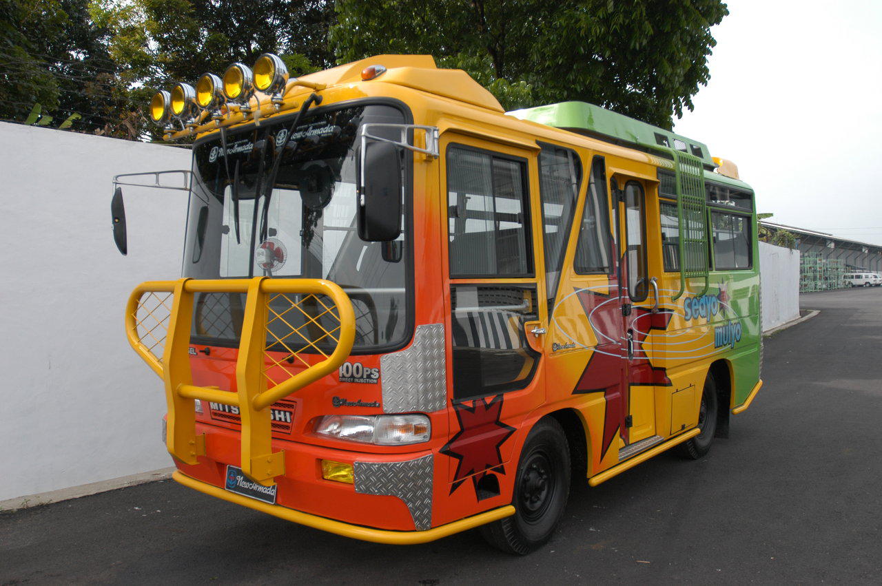 Bus mini keren, hasil kreasi anak negeri ~ Sahabat OtoBus