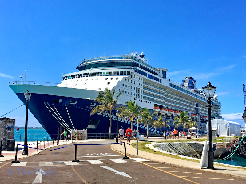 Life in the Slow Lane (The Pearl): July 12 - Day Six: Royal Naval Dockyard