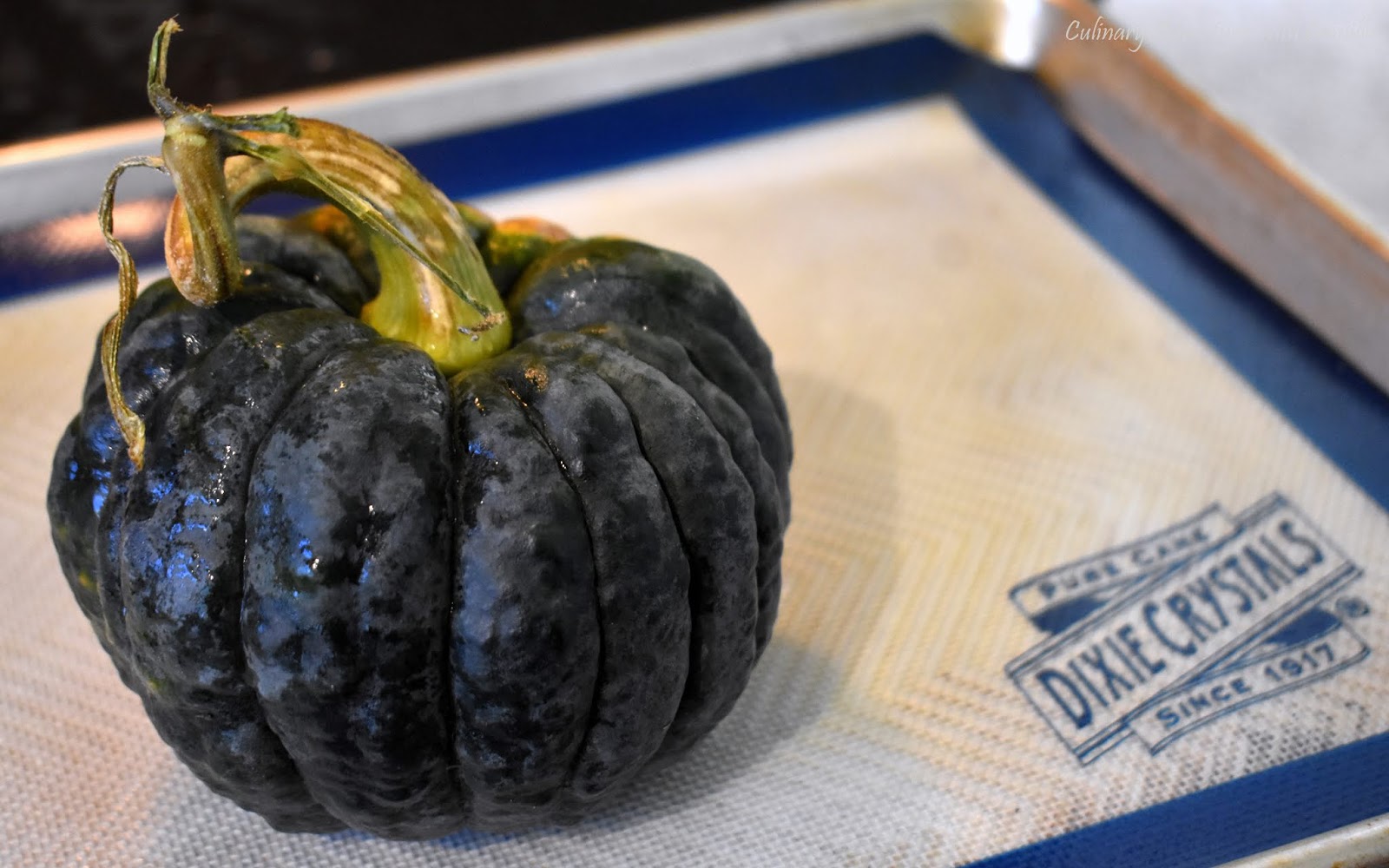 Black Futsu Pumpkin Pizza #PumpkinWeek #Sponsored