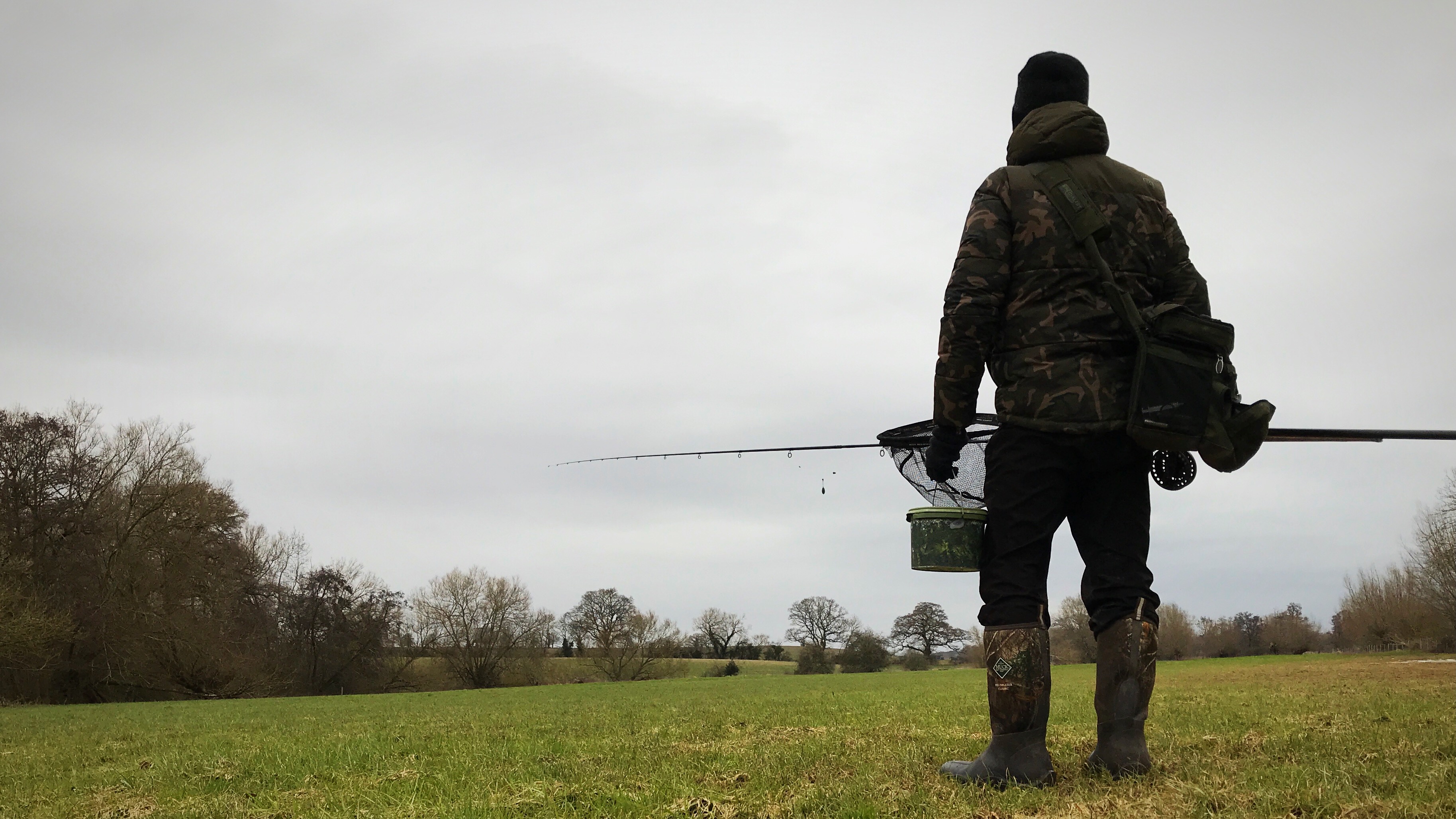 Piscatorial Quagswagging: The Tiny River Alne - Mussitation and Mustelids