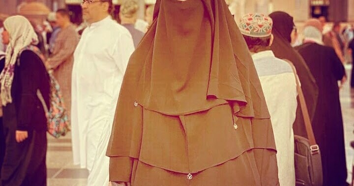 Muhammad Sajad Kamaruzzaman atau Nur Sajat dan Ibadah Umrah