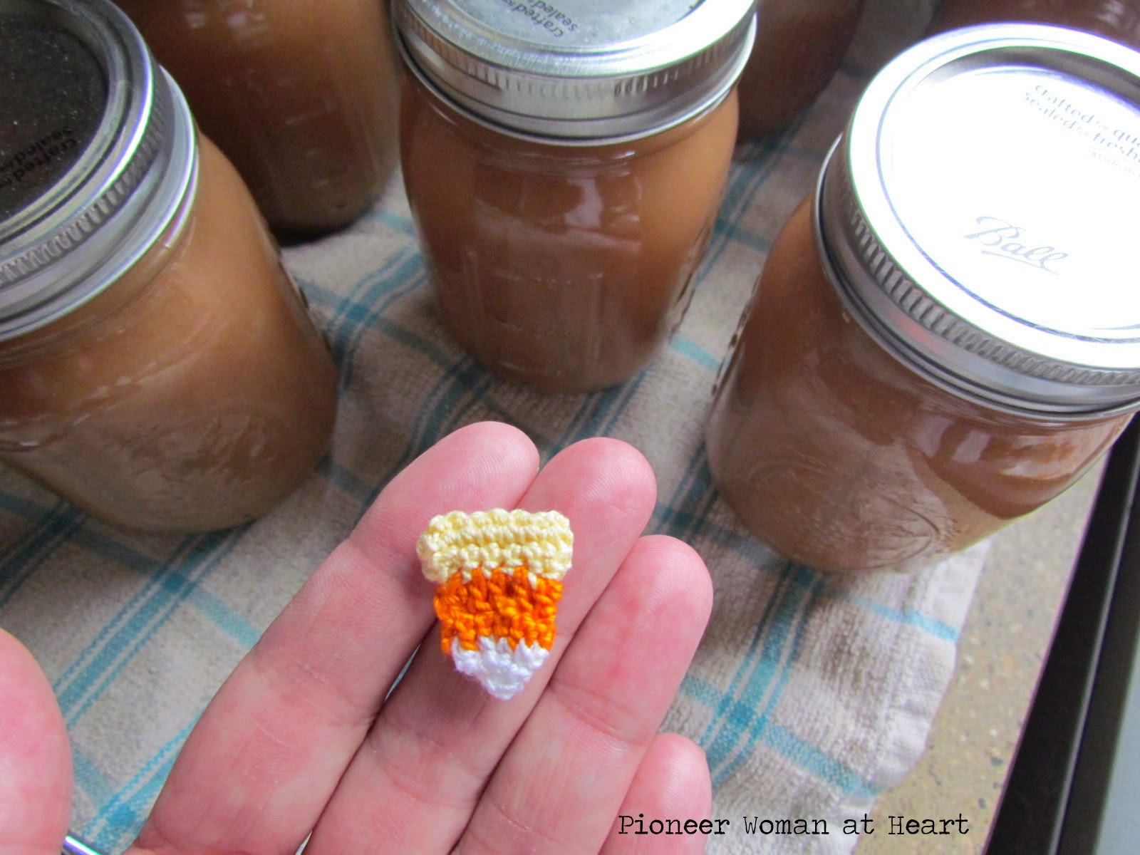 Pioneer Woman at Heart: Chicken Millet Burritos ~ Tidbits ~ Candy Corn