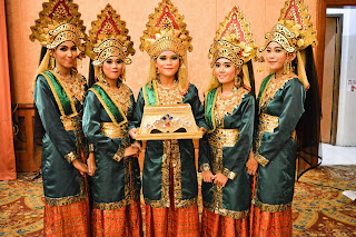 Tari Persembahan Melayu Kepulauan Riau