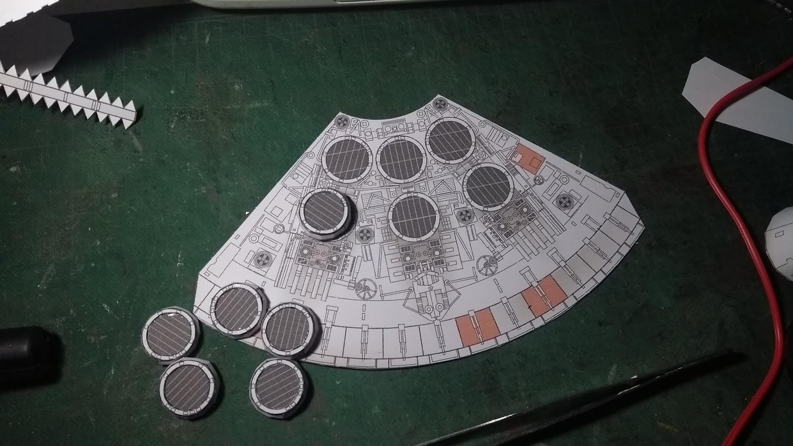 10 Papercraft Halcon milenario