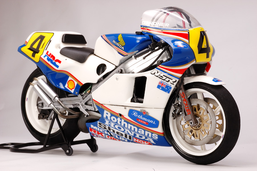 Racing Scale Models: Honda NSR 500 W.Gardner 1986 by Utage Factory House
