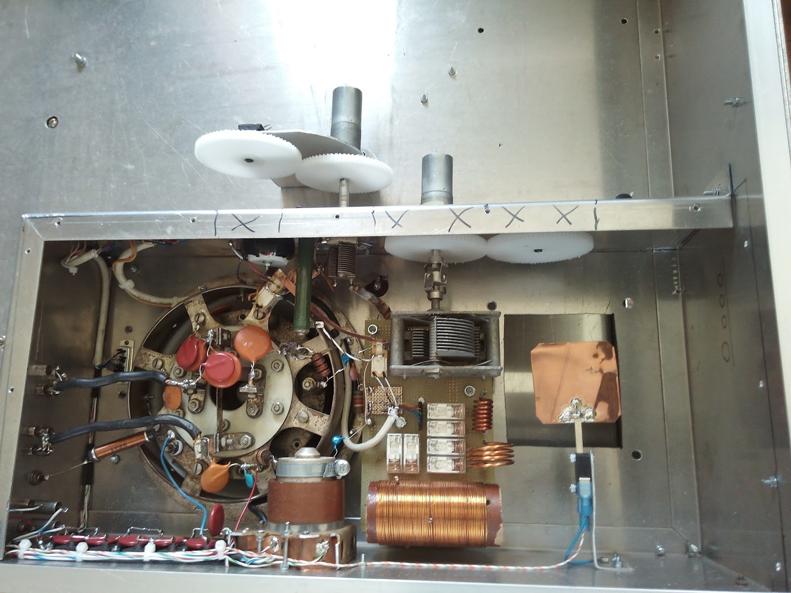 SV1BFW: NEW 12KW+ HF 4CX5000 LINEAR AMPLIFIER