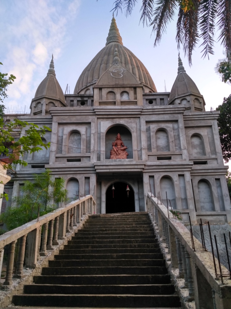 Hindu Temples of India: Lankeshwar Temple, Guwahati, Assam