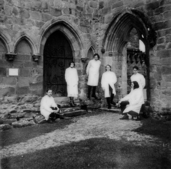 MPMBL.: Team Picture: Höchst melancholisch