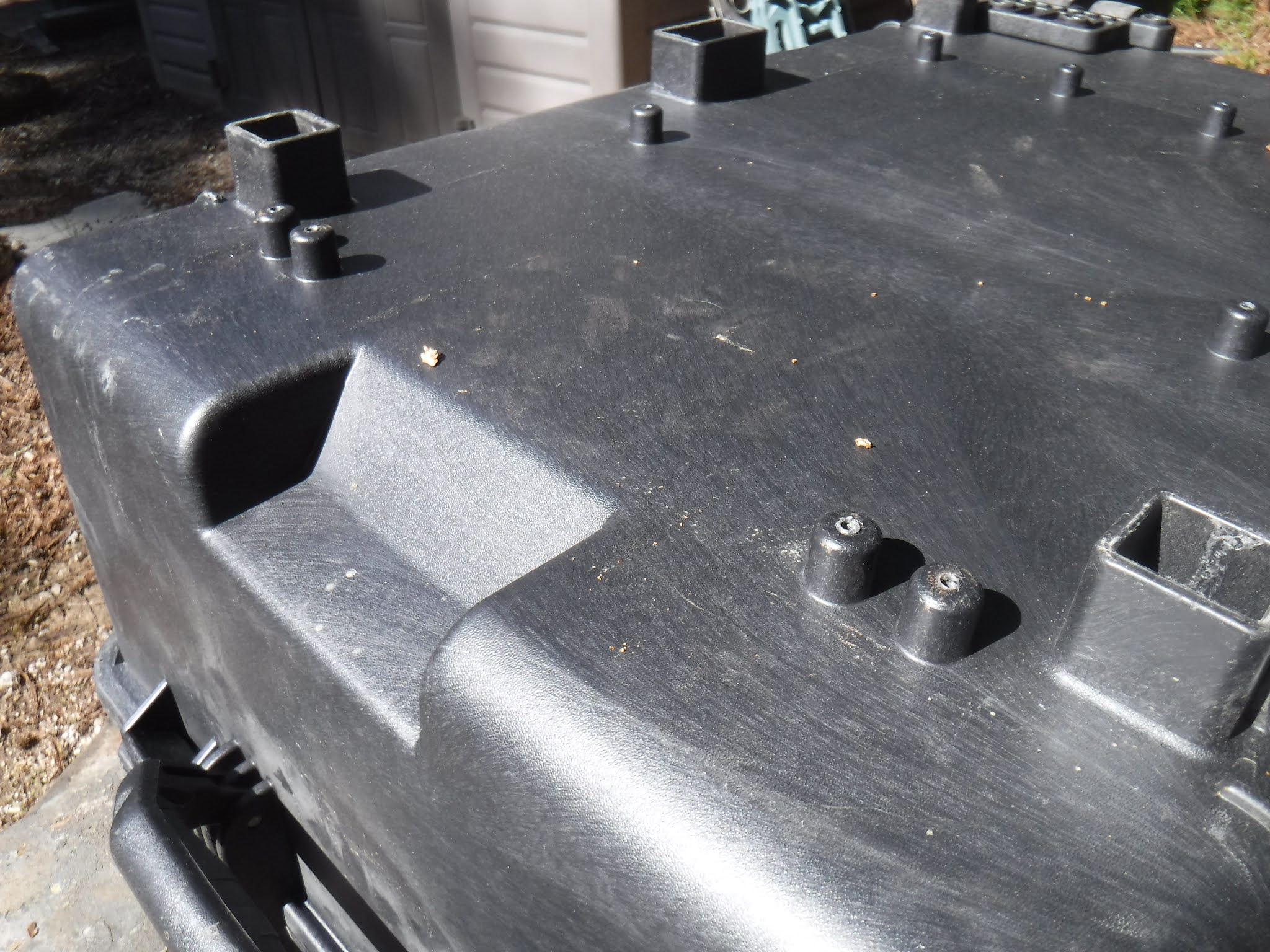 Genocache: NEVER BEEN DONE BEFORE! Folding legs for Pelican 1650 case