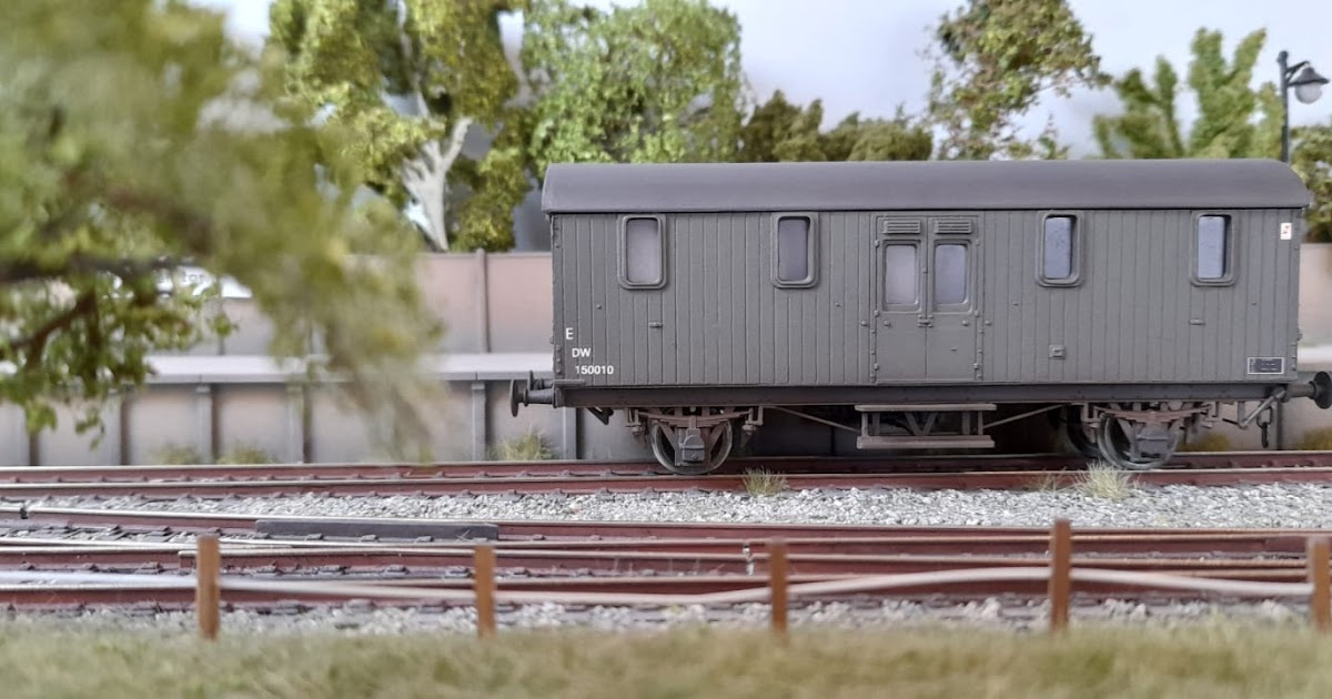Choppers Railway: Watergate Halt: GWR Python wagon in the engineers train