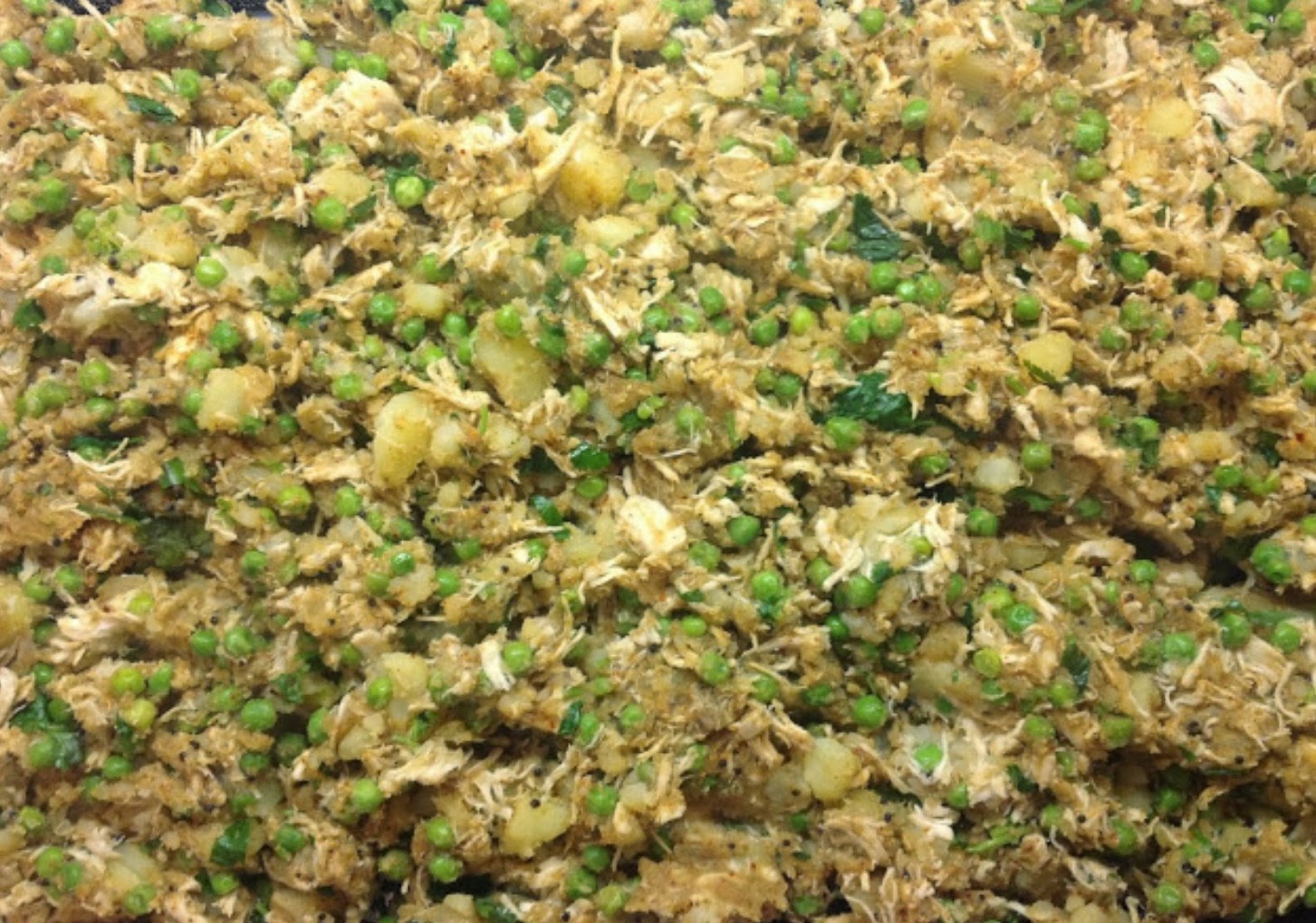 This Muslim Girl Bakes: Potato and Peas Samosa Filling