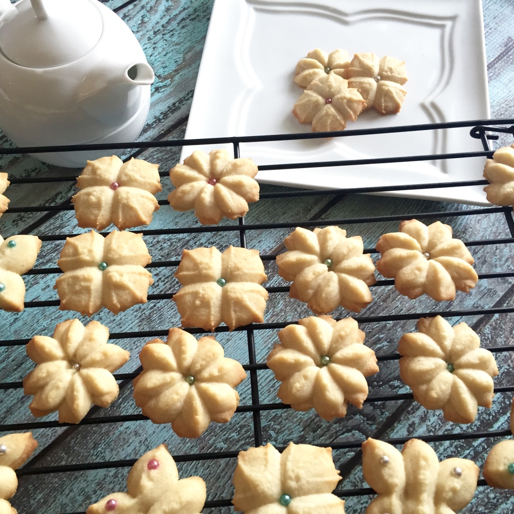 All That's Left Are The Crumbs: Classic Spritz Cookies - # ...