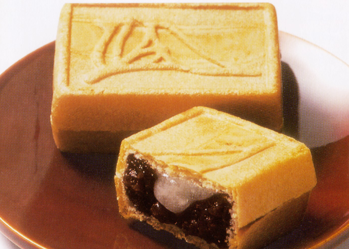 Mel's Adventures in Japan: Kusa Mochi Azuki Monaka Ice Cream Sandwich