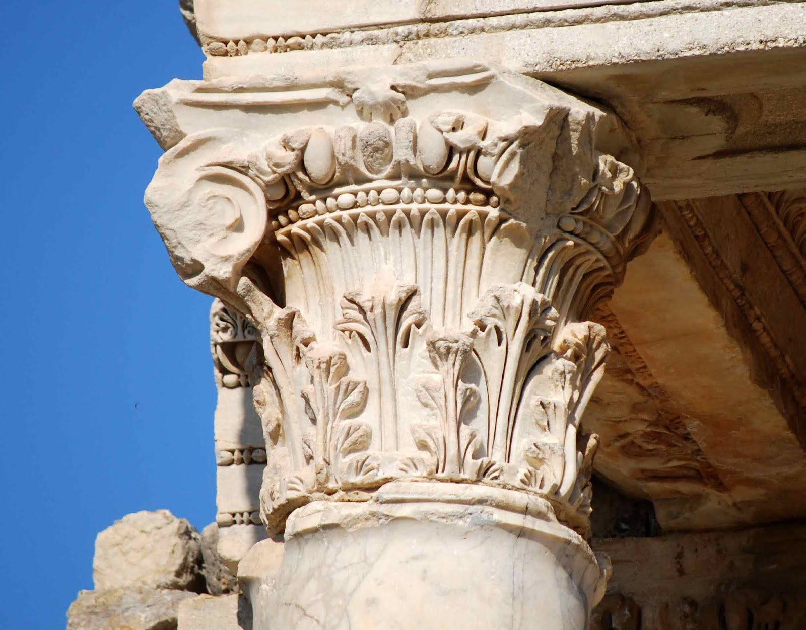 LAS PARIDAS DE MARCELO DEL CAMPO: Capiteles del Museo Arqueológico ...