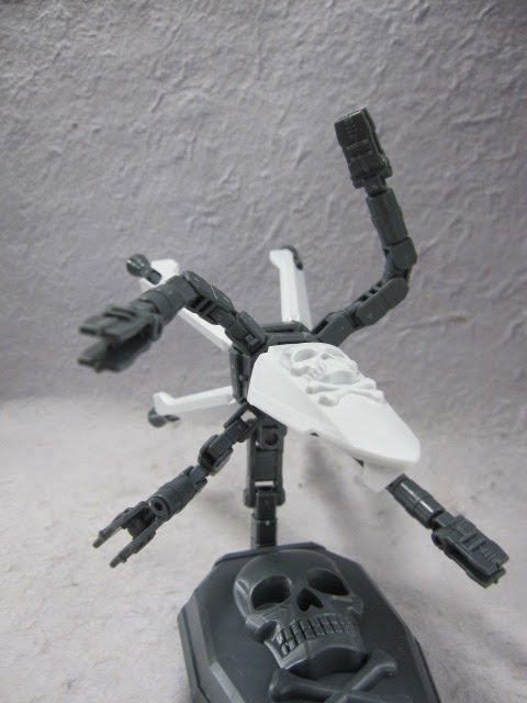 GUNDAM GUY: HGBC 1/144 Skull Weapon Set - Review by Taka421