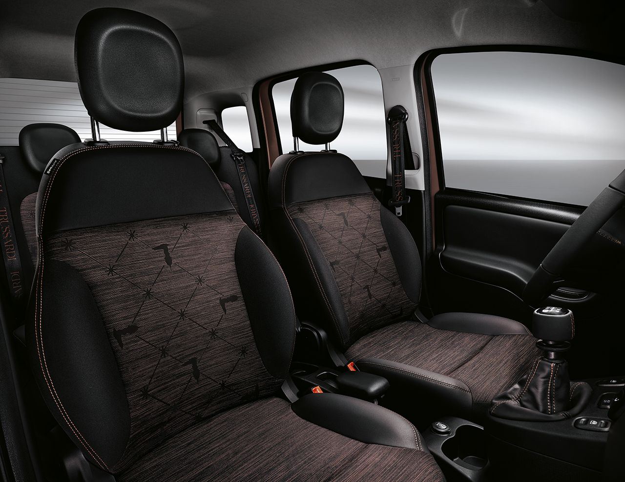 Nuova Fiat Panda Trussardi: la prima “luxury Panda”