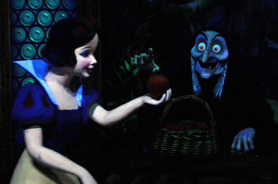 Ultimate Orlando Blog: Snow White's Scary Adventures Final Day (pics)