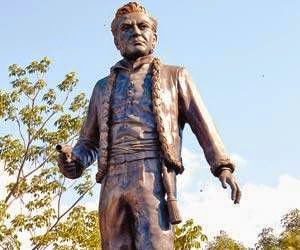 Francisco: HERMENEGILDO GALEANA