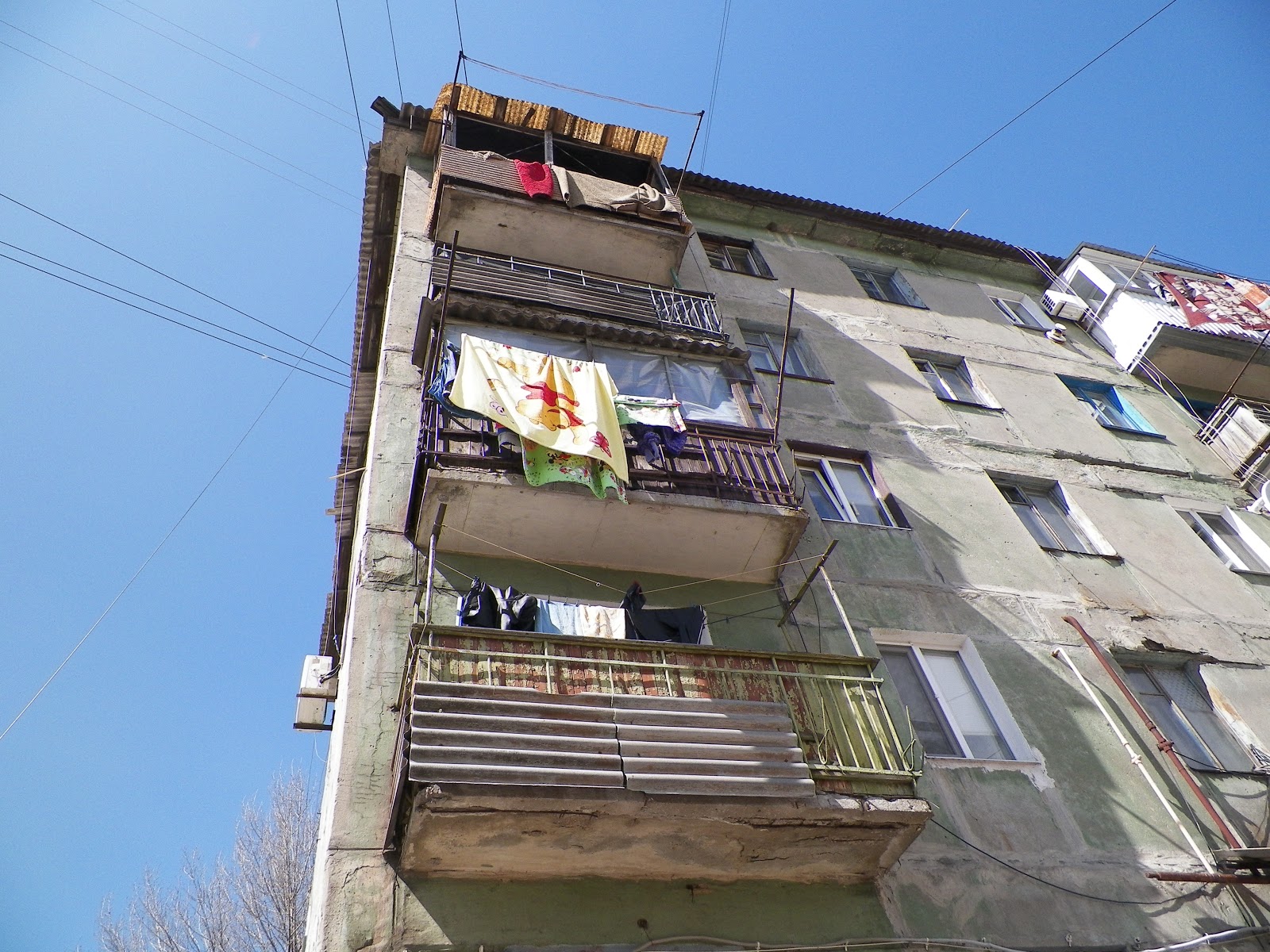 My real life by Yvonne: Selah Update ------ Downtown Torez Ukraine