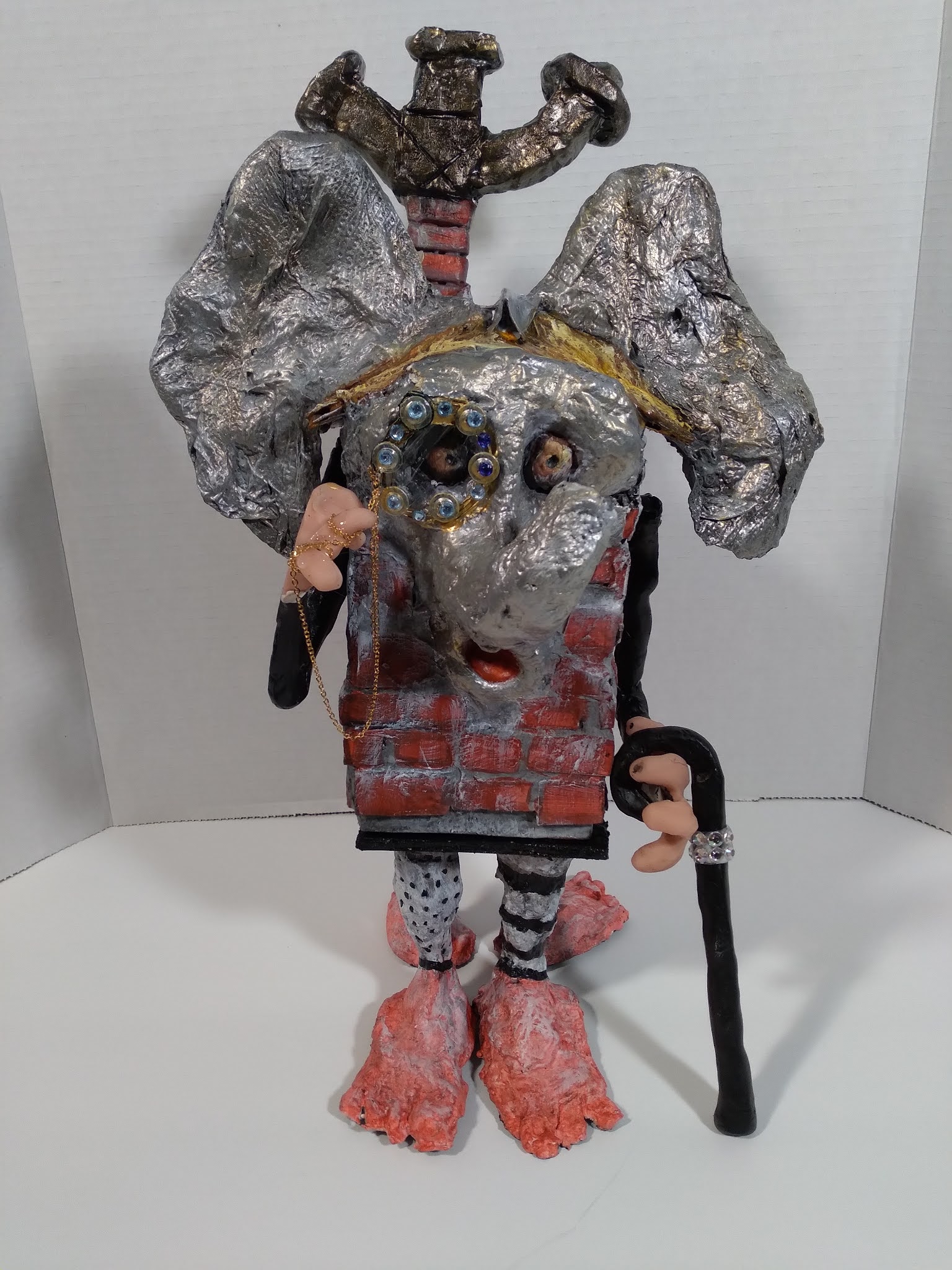 Val Porter (Miss Staikes): Sammy the beatnik, Effy the Elephant