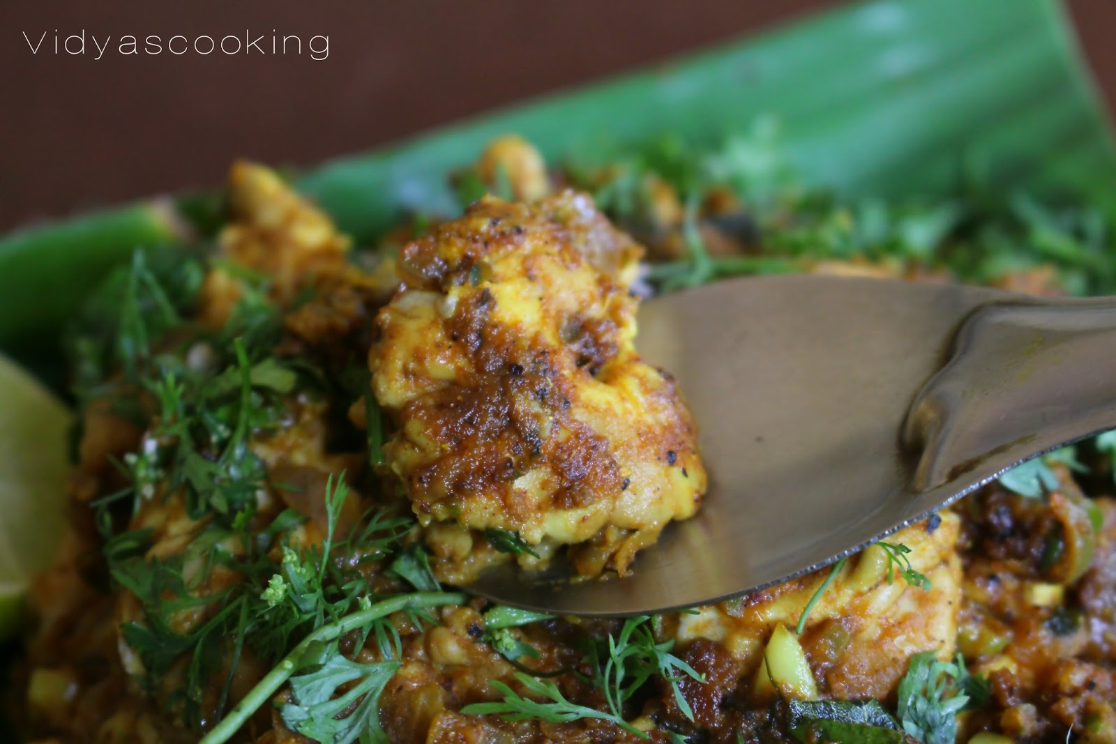 Mutton Brain Fry (Bheja Fry) Recipe / Moolai Varuval