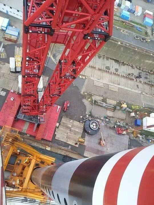 mega crane
