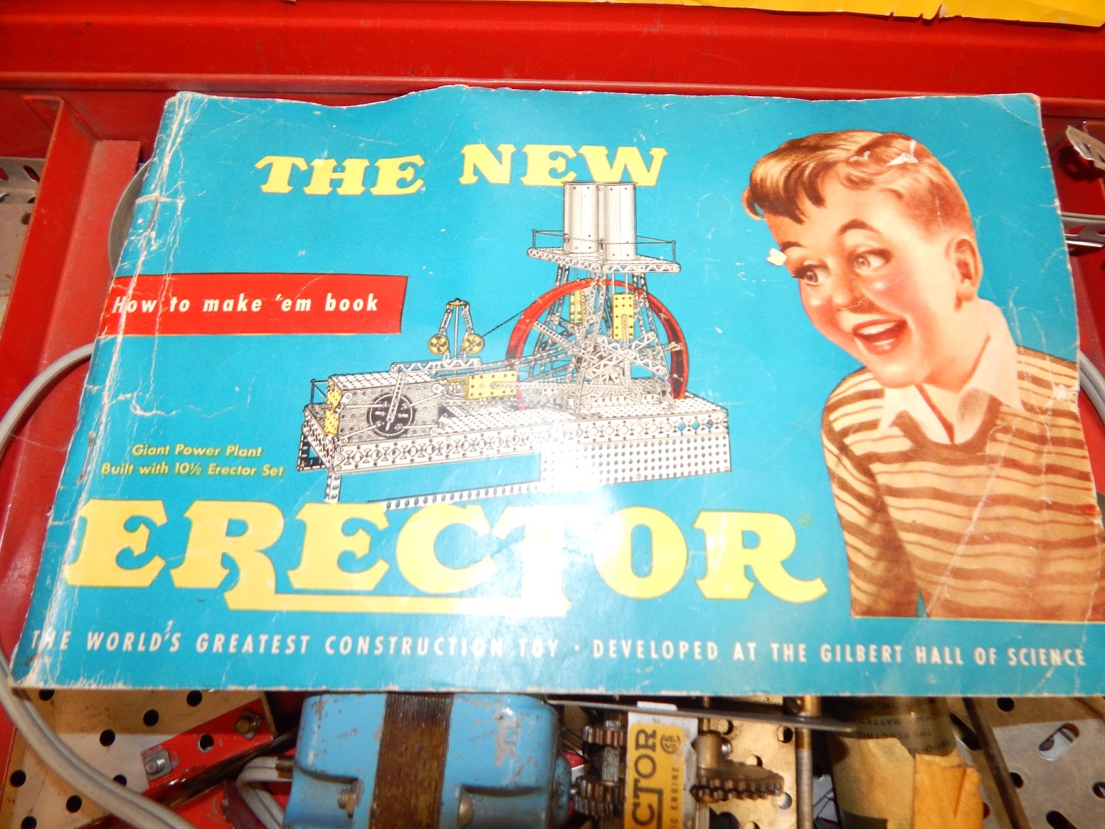 13909 Antiques: Vintage 1954 A. C. Gilbert Erector Set