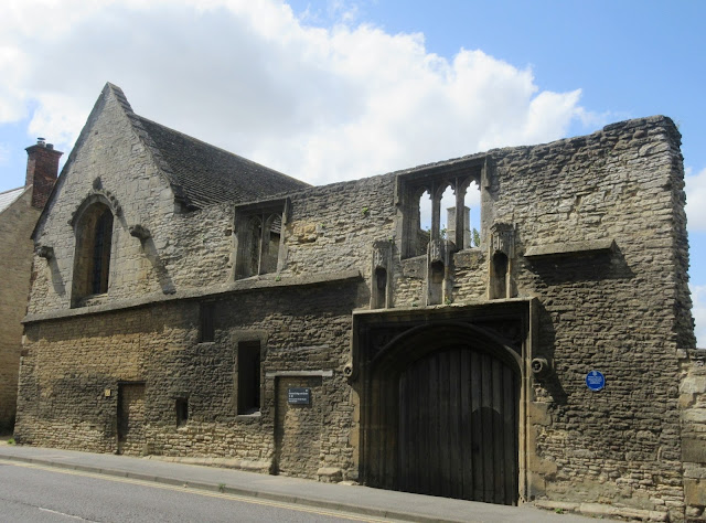 Liberal England: Chichele College, Higham Ferrers