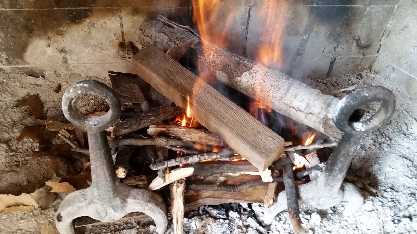 Sew Historical...and other fun stuff: Making Fire with Flint & Steel