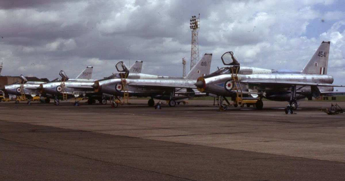 Jet & Prop by FalkeEins: EE Lightning T.5 -ebay photo find #93