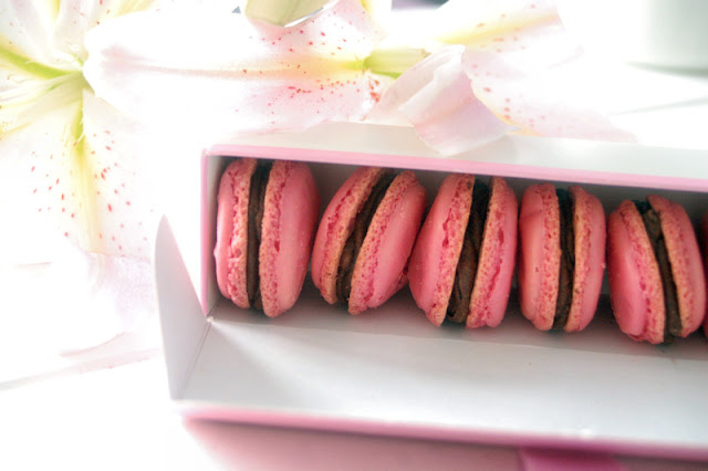 Kessy's Pink Sugar: Pink Lady Macarons