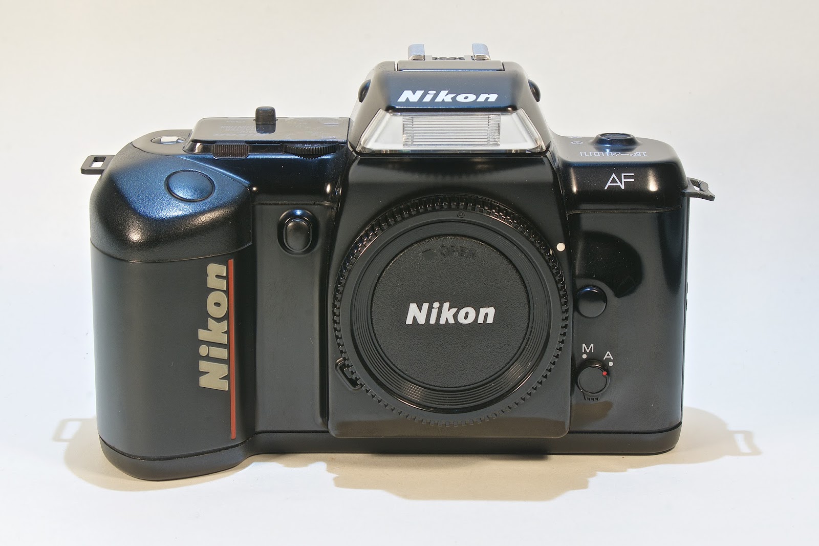 IMMAGINI ANALOGICHE: NIKON F 401